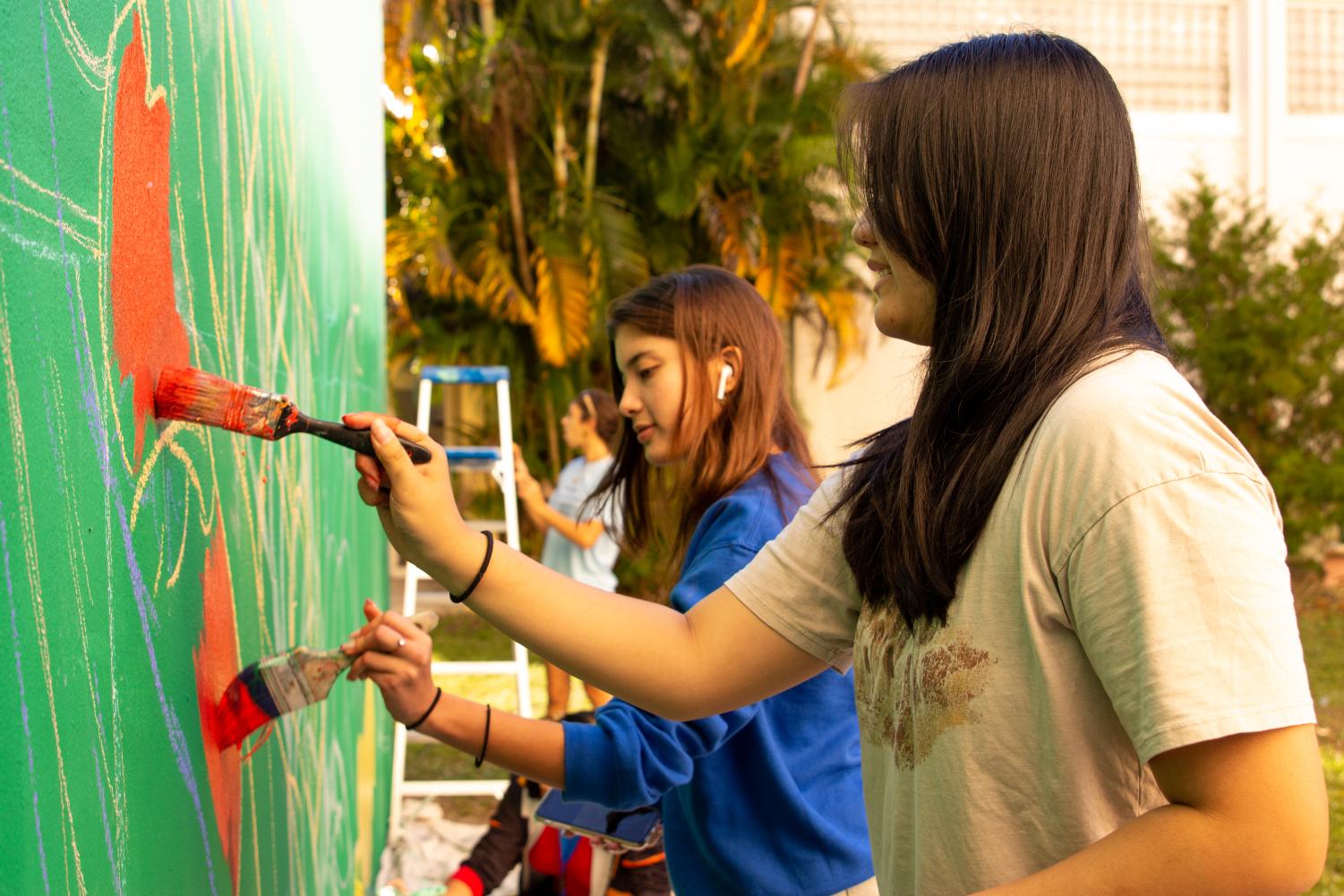 Murals with a Message – THE MUSE